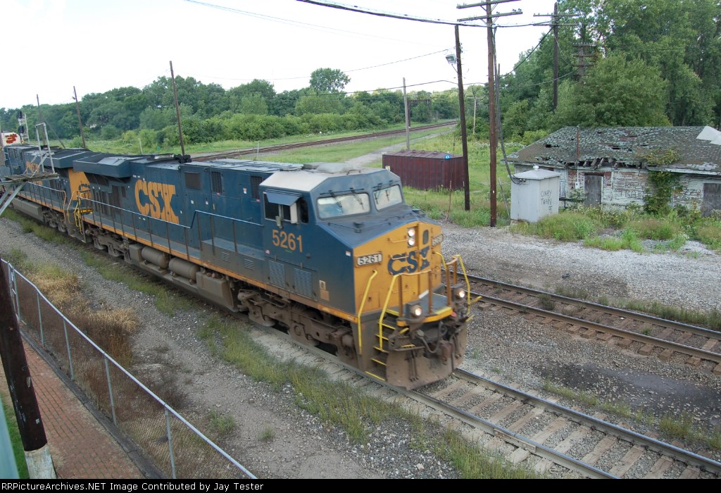 CSX 5261